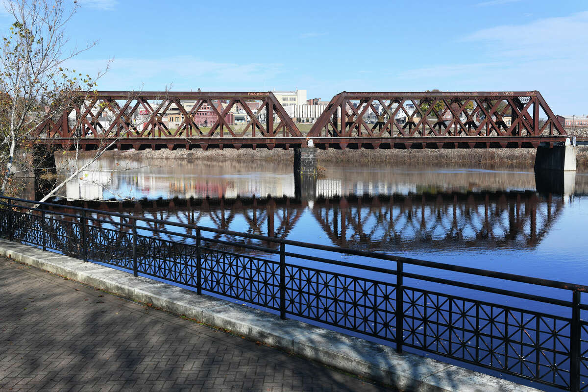 NWS: Chilly today in CT before warming trend through weekend