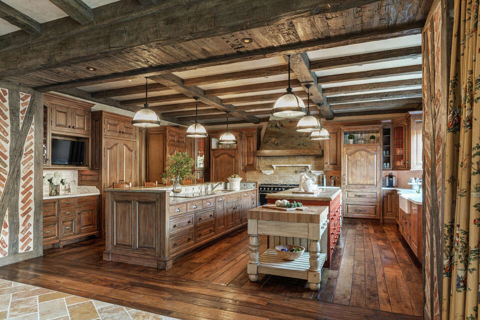 Tech billionaire's former Bay Area estate hits the market for $35M