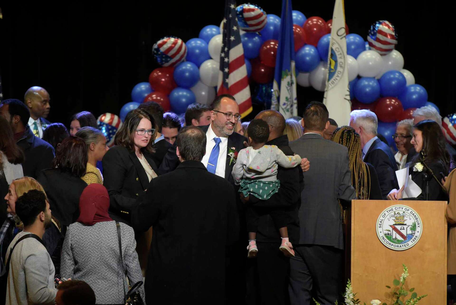 Democrat Roberto Alves sworn in as Danbury's first Latino mayor