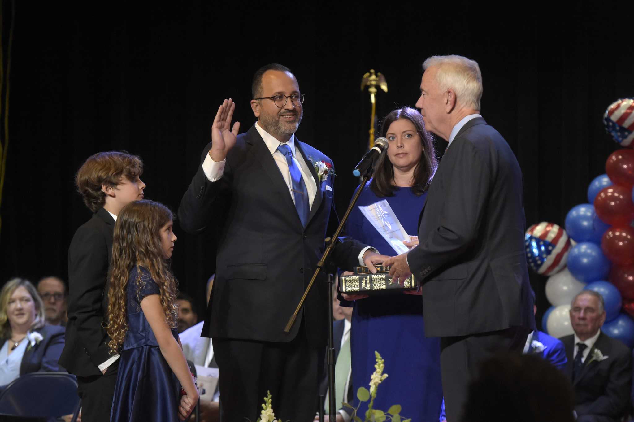 Mayor Alves' endorsement for CT Democratic leader 'good' for Danbury