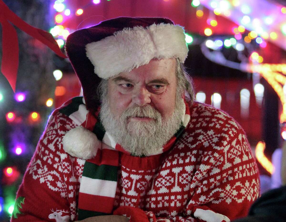 Stew Leonard's in Norwalk holds annual Christmas tree lighting