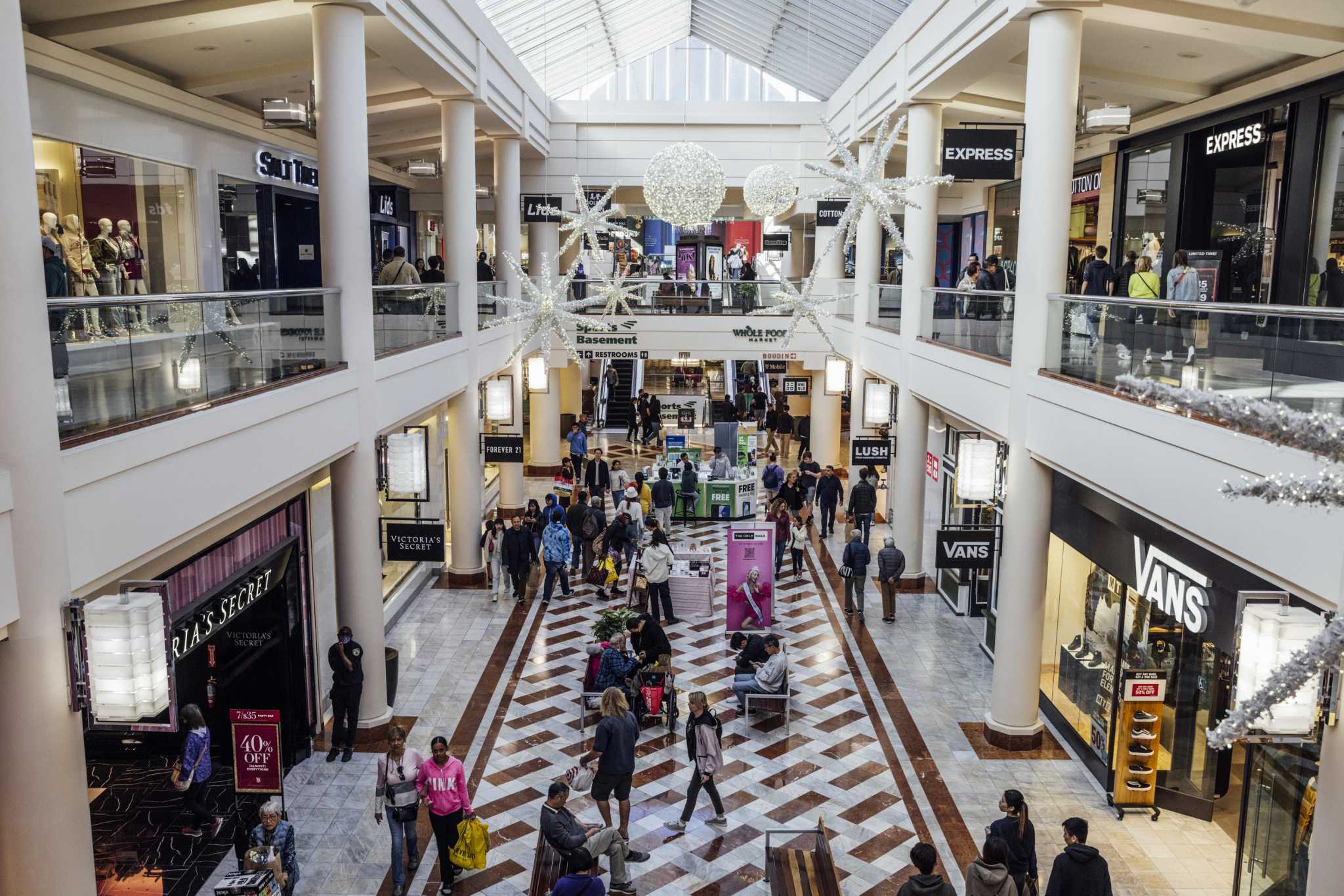 S.F. woman accused in retail theft spree arrested in Hawaii