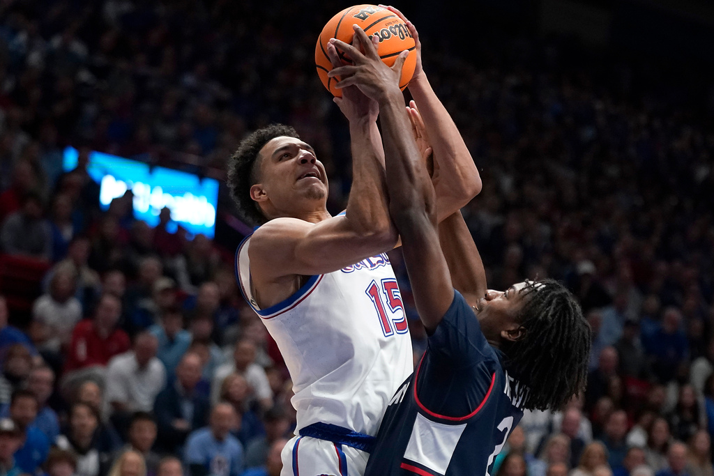 Where does UConn men's basketball team land on our AP Top 25 ballot?