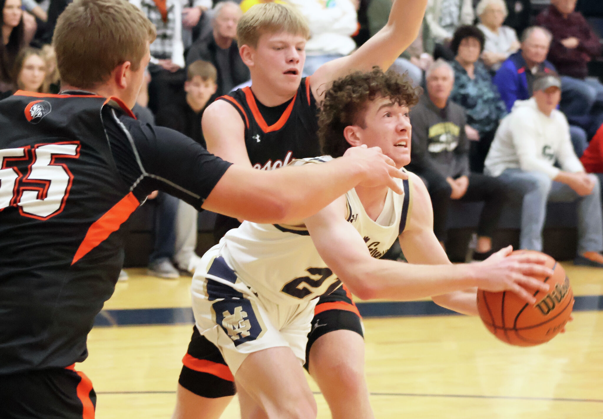 Griffins drop home opener to Wesclin