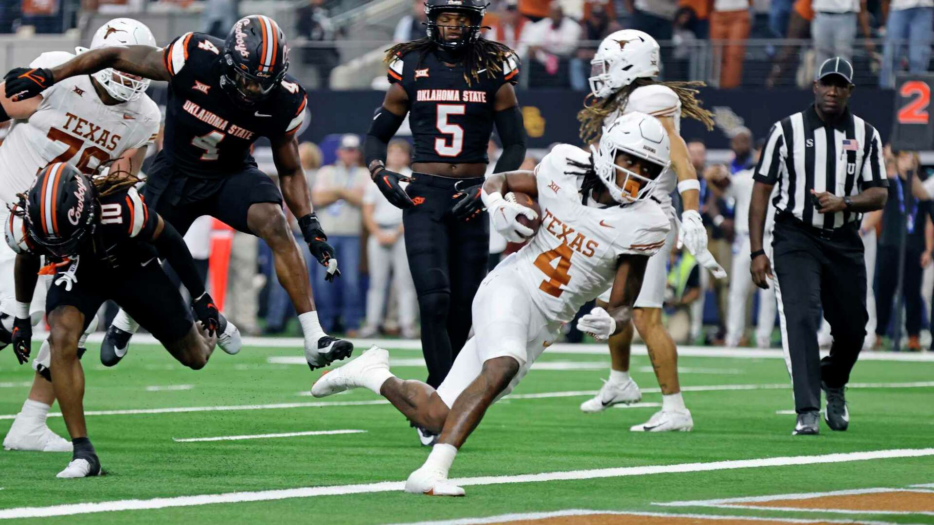 Texas running back analysis: CJ Baxter in line to be top option
