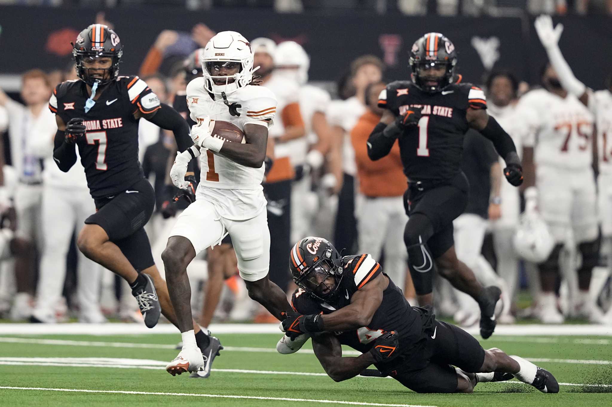 Sugar Bowl: Texas receiver Xavier Worthy dealing with ankle injury