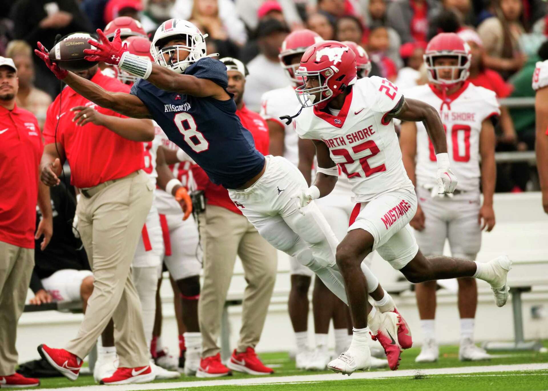 North Shore Mustangs top Atascocita Eagles in regional final