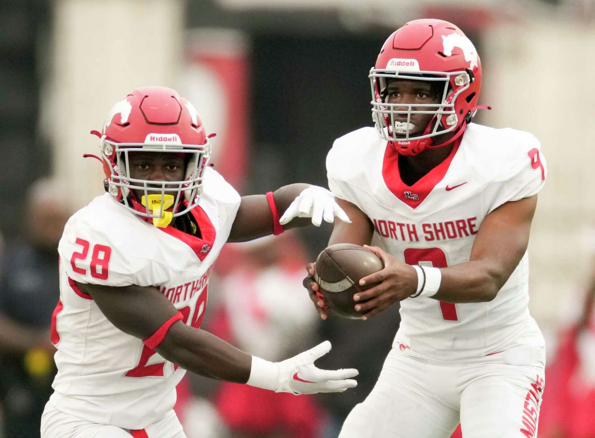 North Shore Mustangs top Atascocita Eagles in regional final