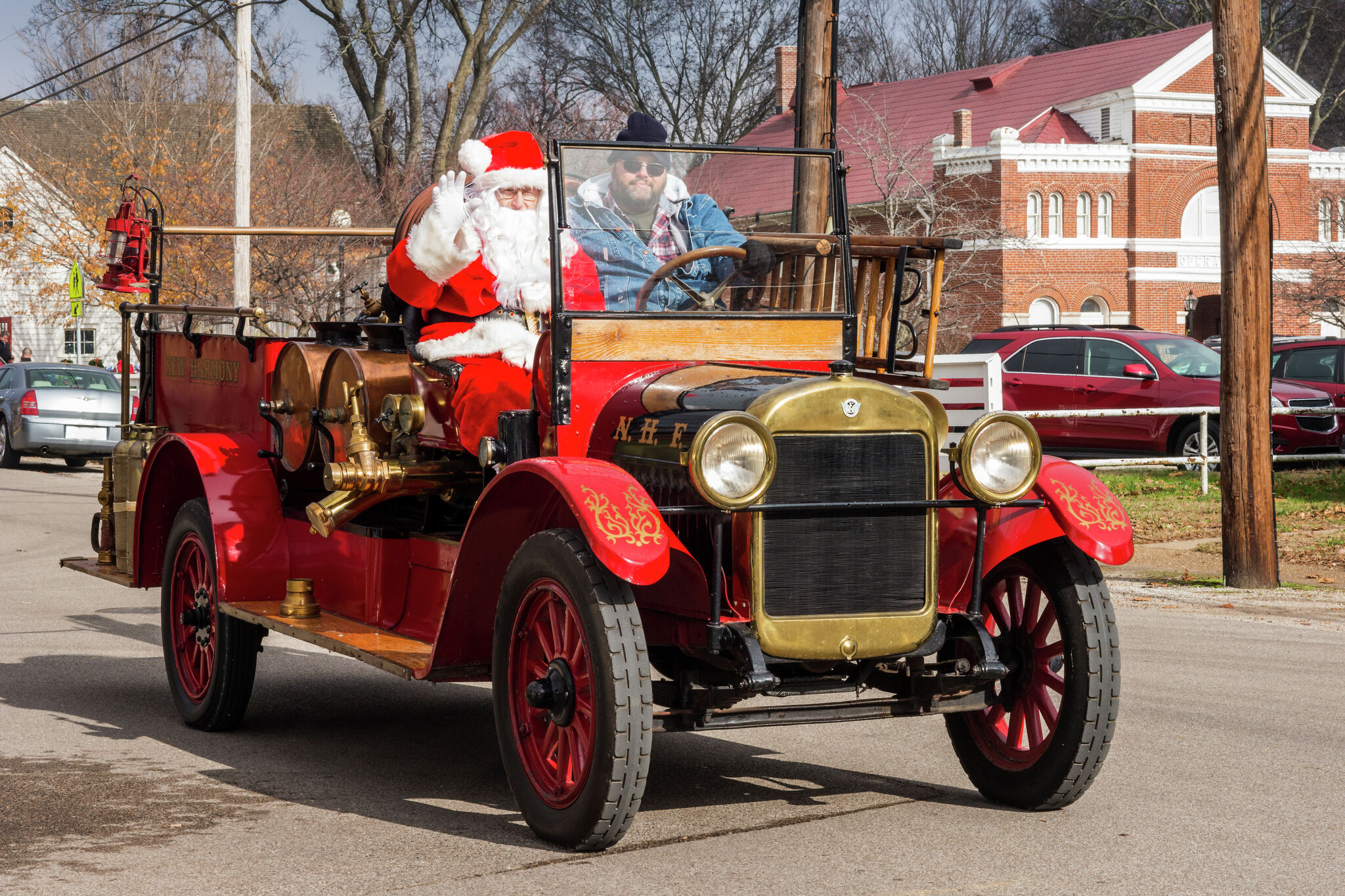 Barry Christmas to feature parade, Santa and carriage rides