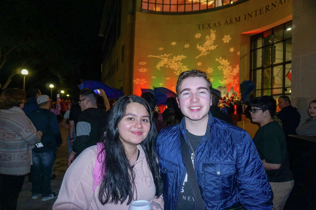 Photos: TAMIU gets into the holiday spirit with tree lighting event