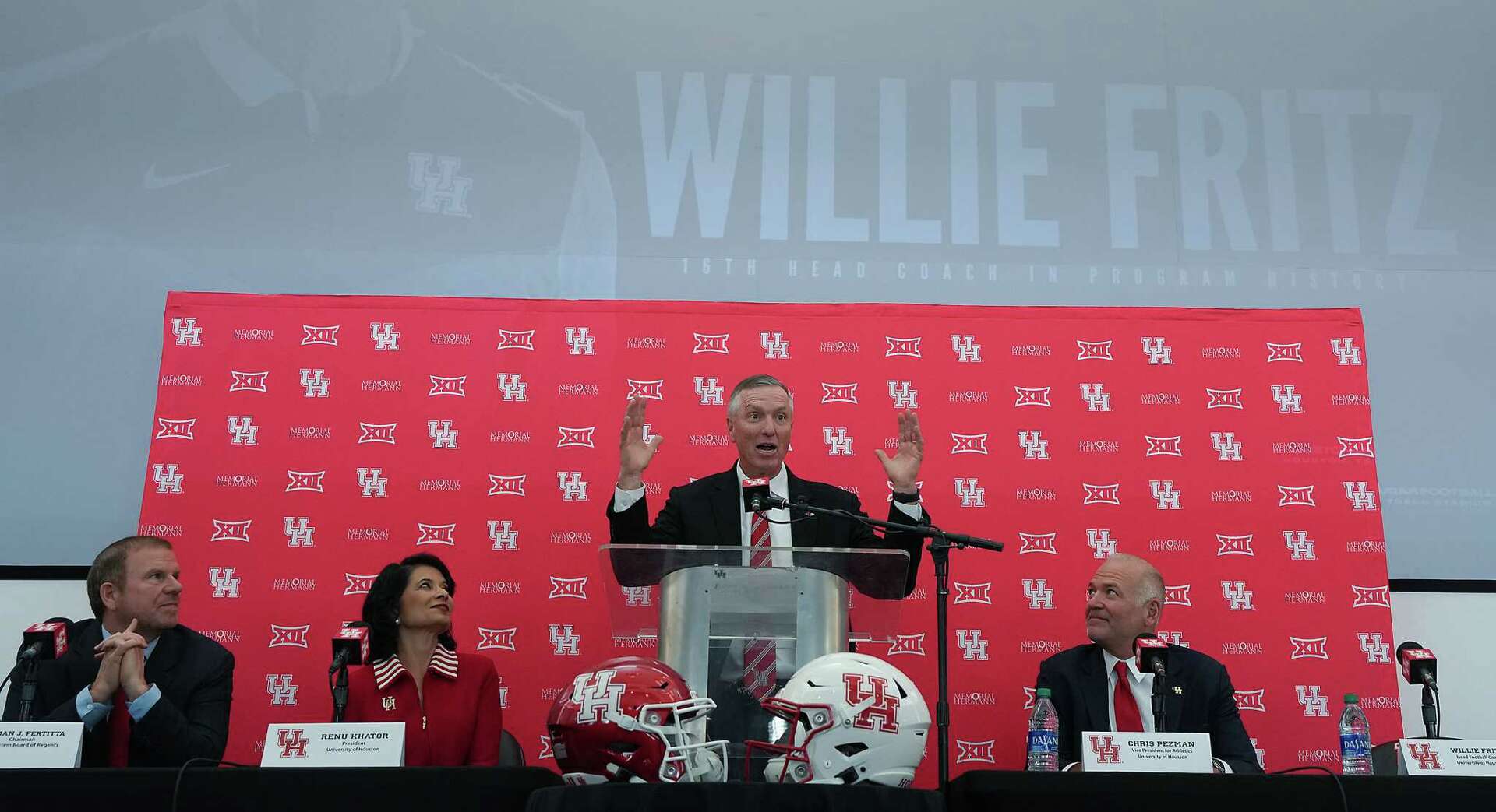 UH football: Cougars introduce new football coach Willie Fritz