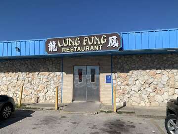Lung Fung has Chinese lunch specials for less than $10