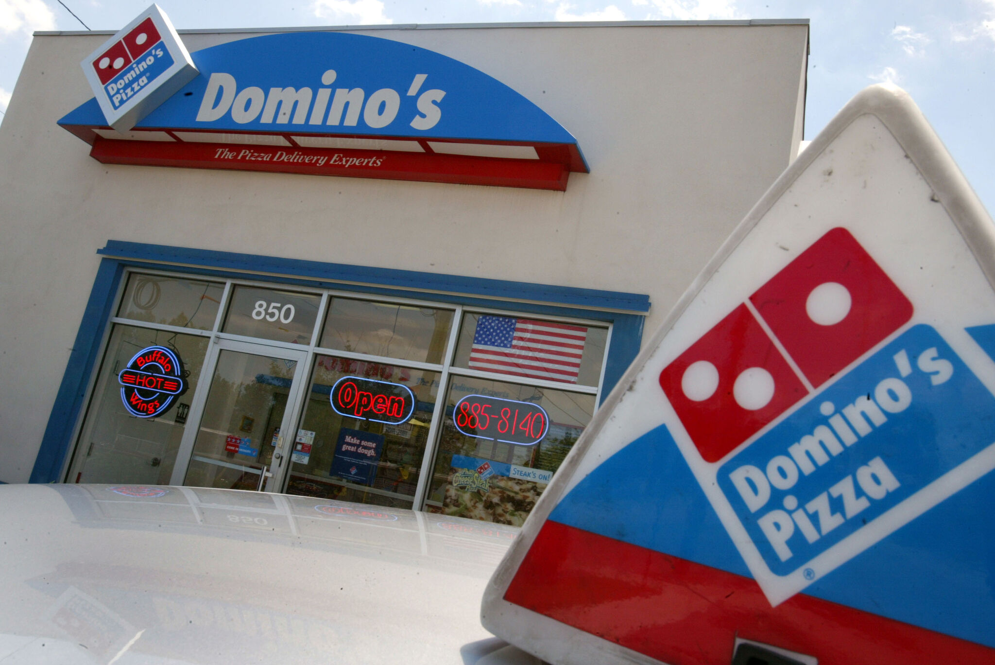 Domino's offers $500,000 in snow plowing grants for pizza delivery