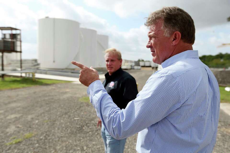 Ex-VP Racing Fuels CEO Steve Burns sues over ‘Mad Scientist’ name