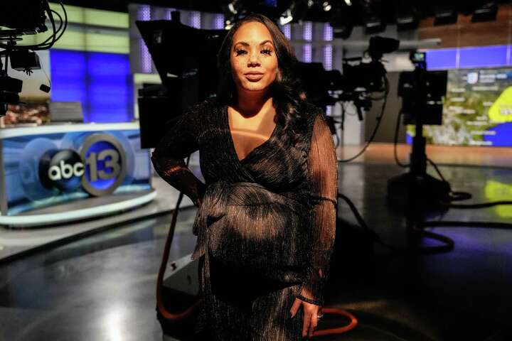 ABC13's Erica Simon fends off pregnancy body shaming once again