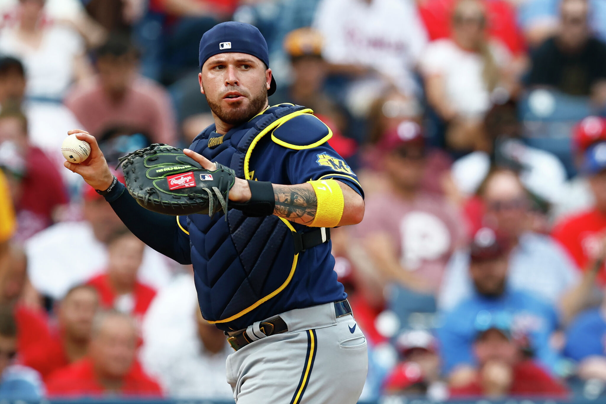 Why Astros tabbed Victor Caratini for backup catcher role