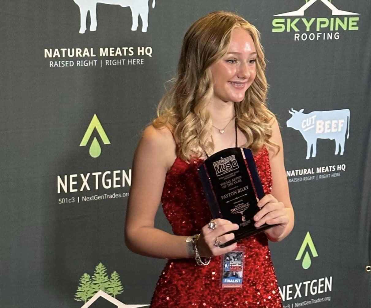 Conroe's Payton Riley named 'Young Artist of the Year' at TCMA awards