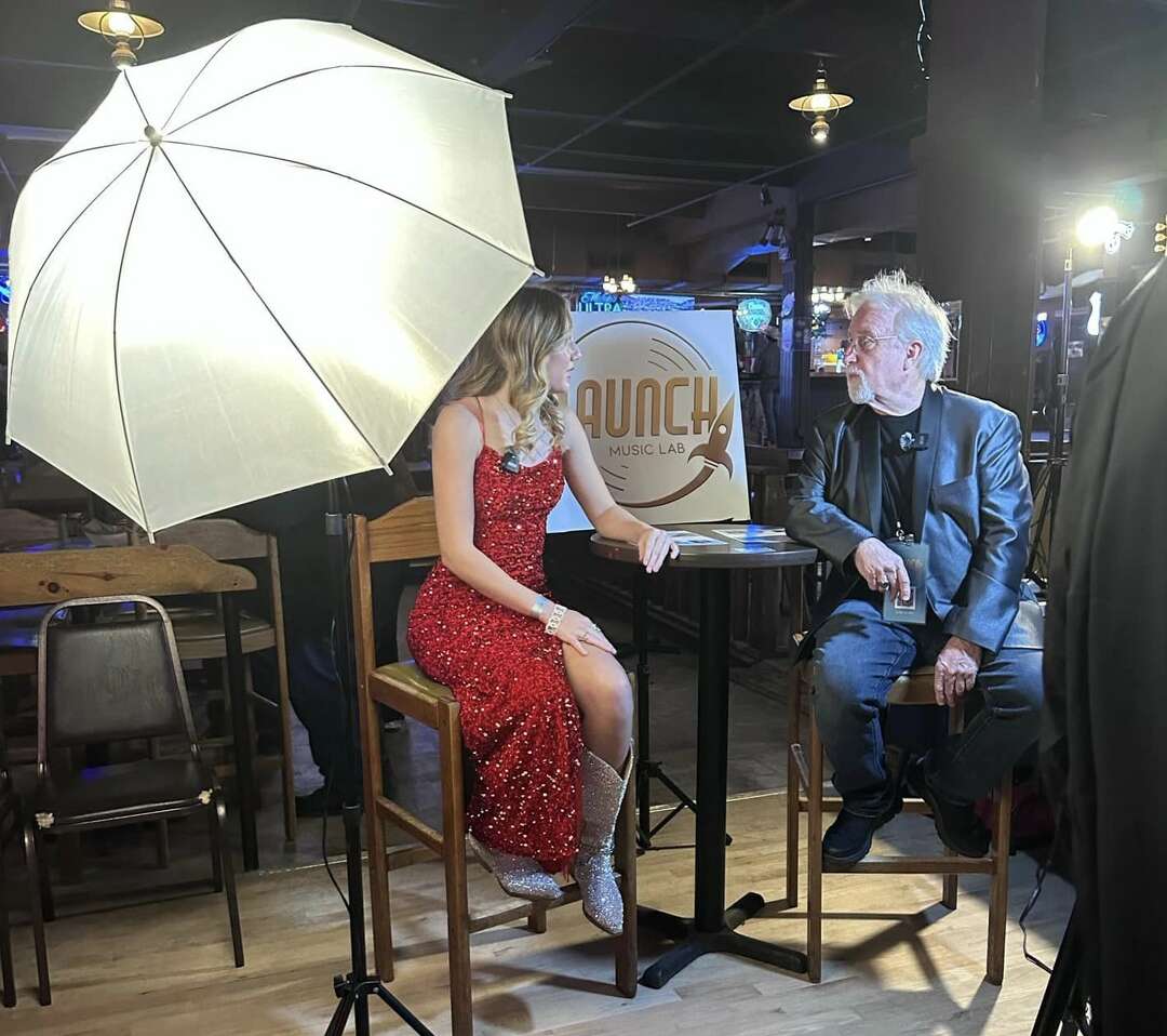 Conroe's Payton Riley named 'Young Artist of the Year' at TCMA awards