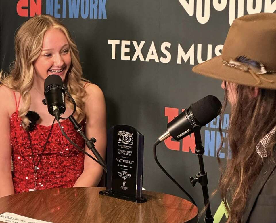 Conroe's Payton Riley named 'Young Artist of the Year' at TCMA awards