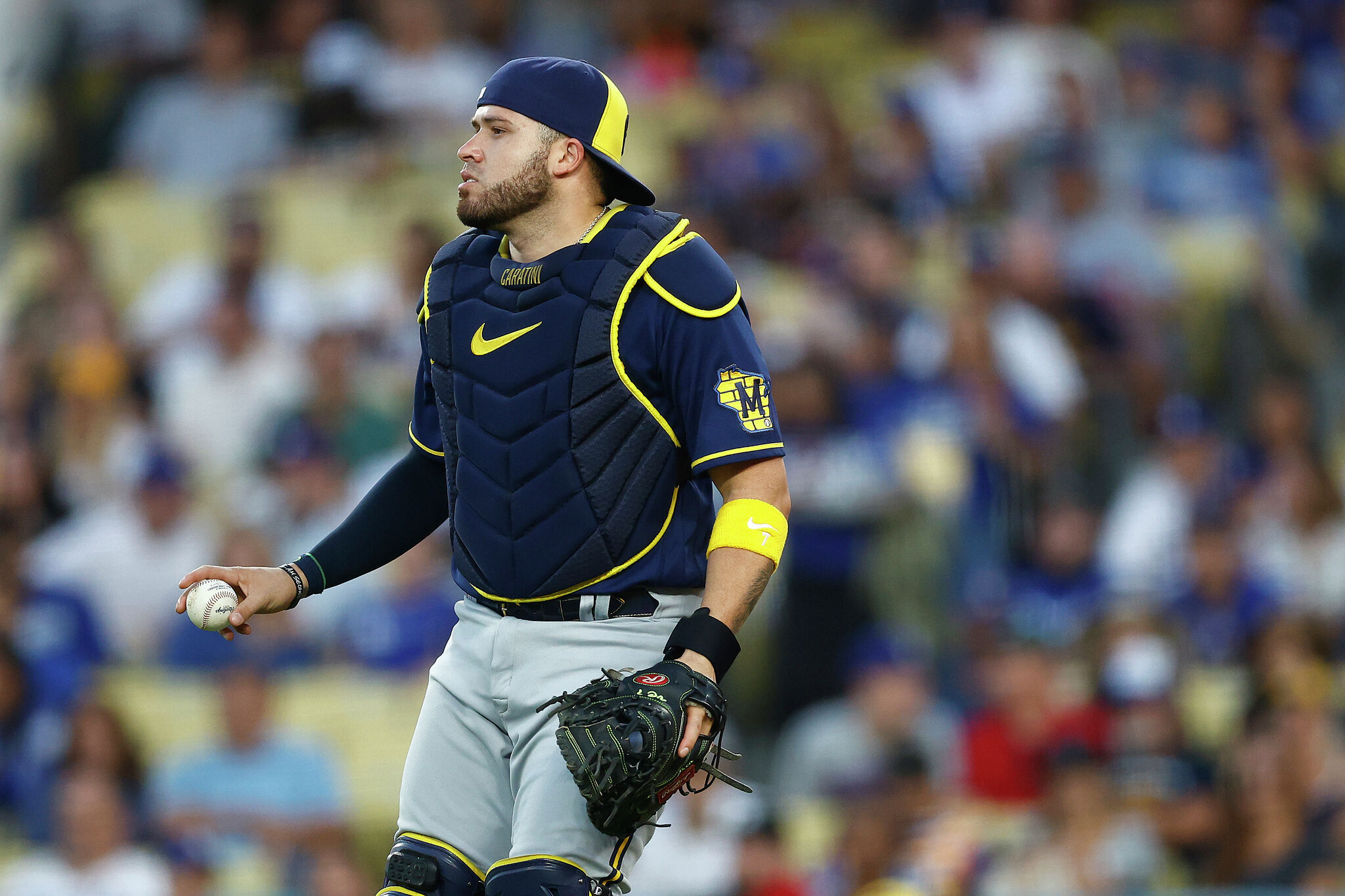 Astros' Victor Caratini: Scouting report, bio of Houston's new catcher