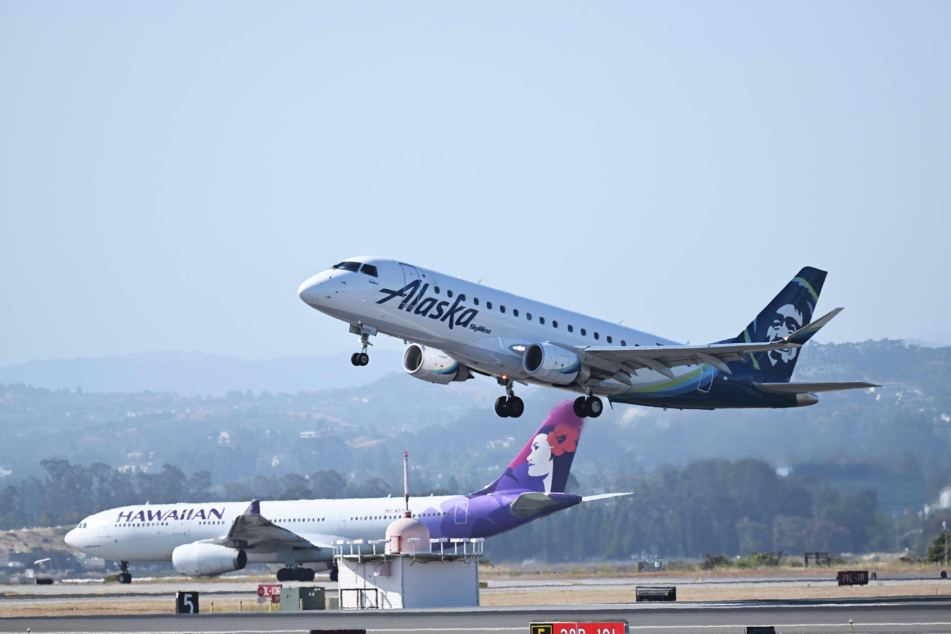 Alaska-Hawaiian Airlines merger explained: better fares and points