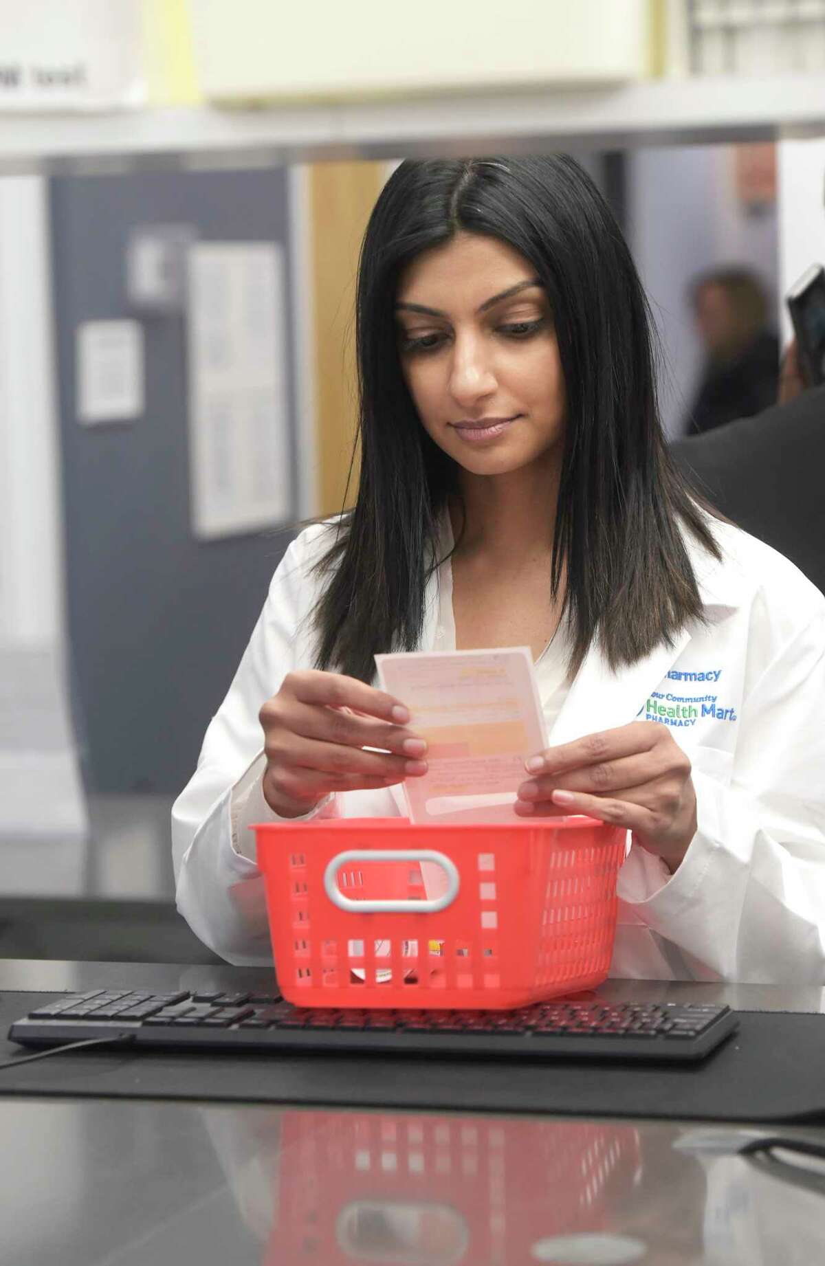 Prescription drug discount card fits with Danbury pharmacy's mission