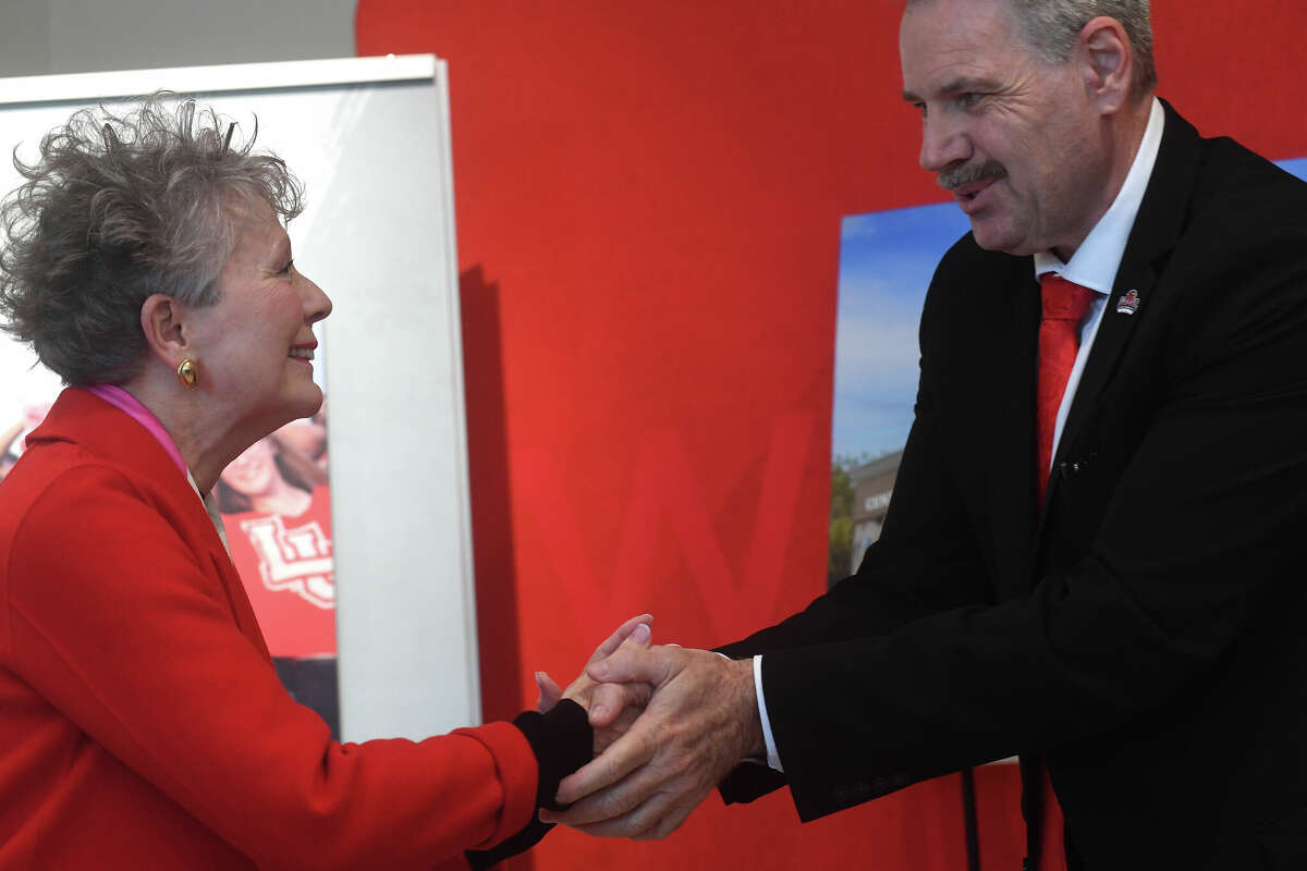 Carolyn J. Keating gifts $5 million to Lamar University