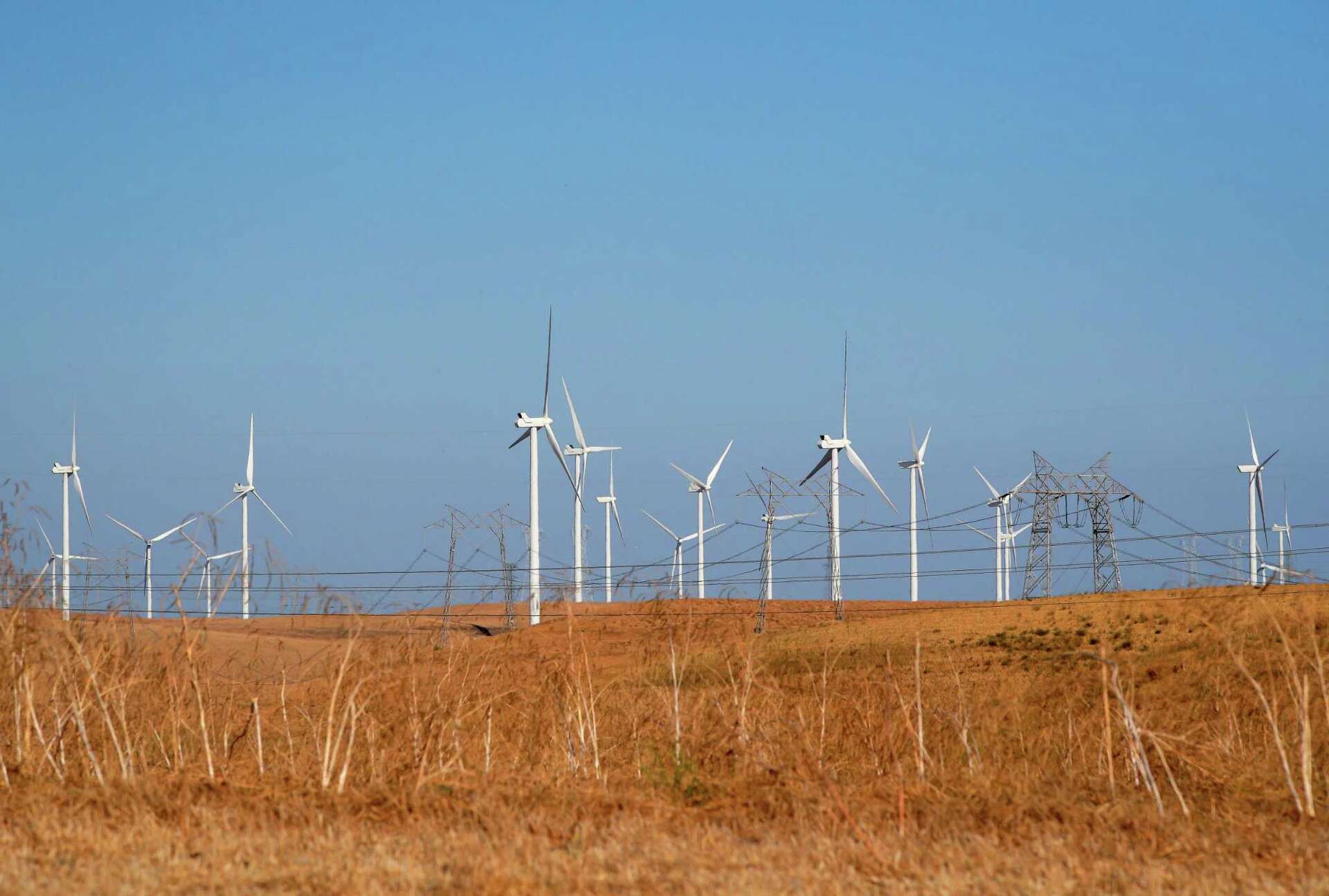 Tech billionaire city builders make their case to Solano County