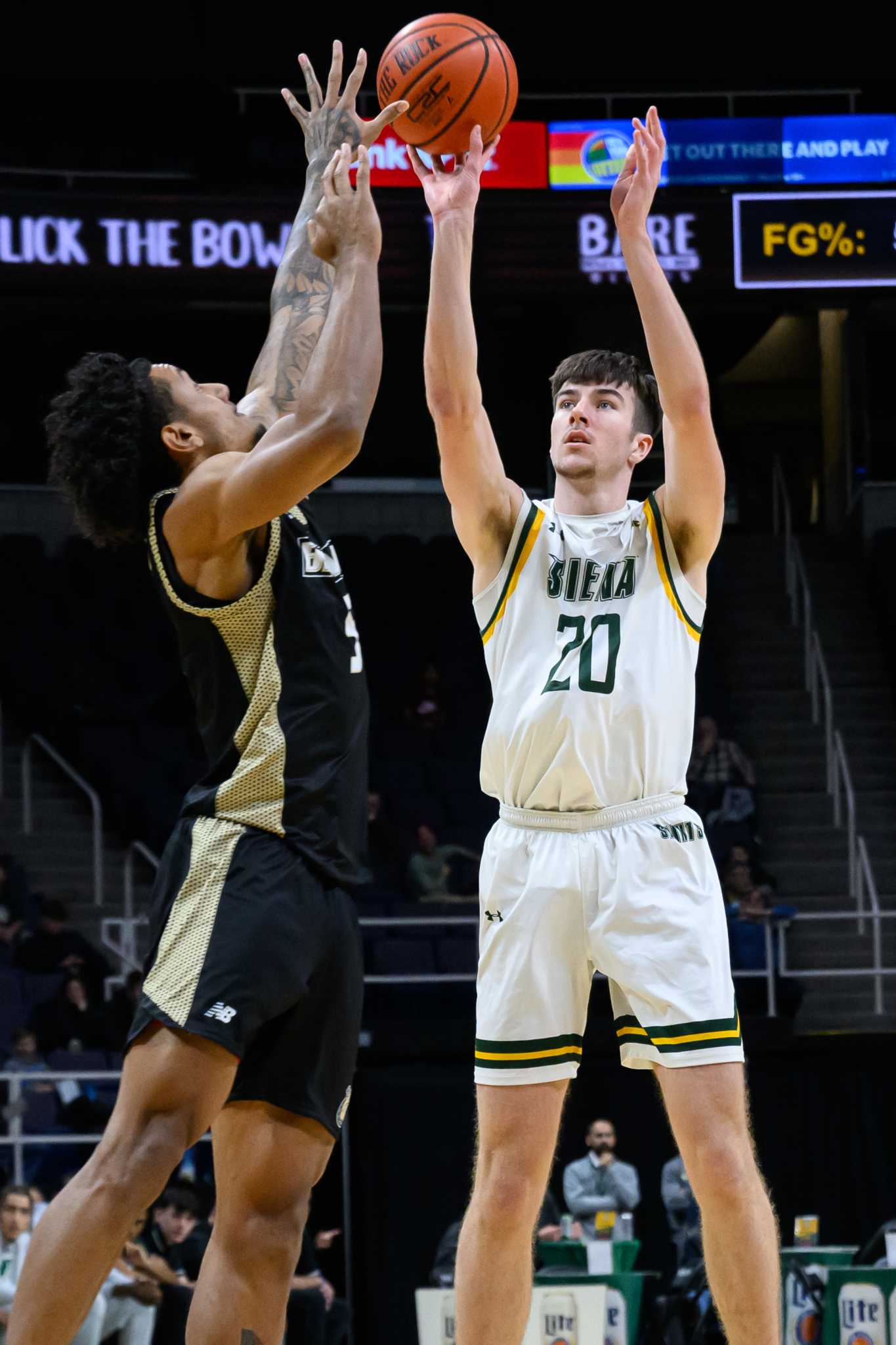 Siena men's basketball looks for second straight win Friday