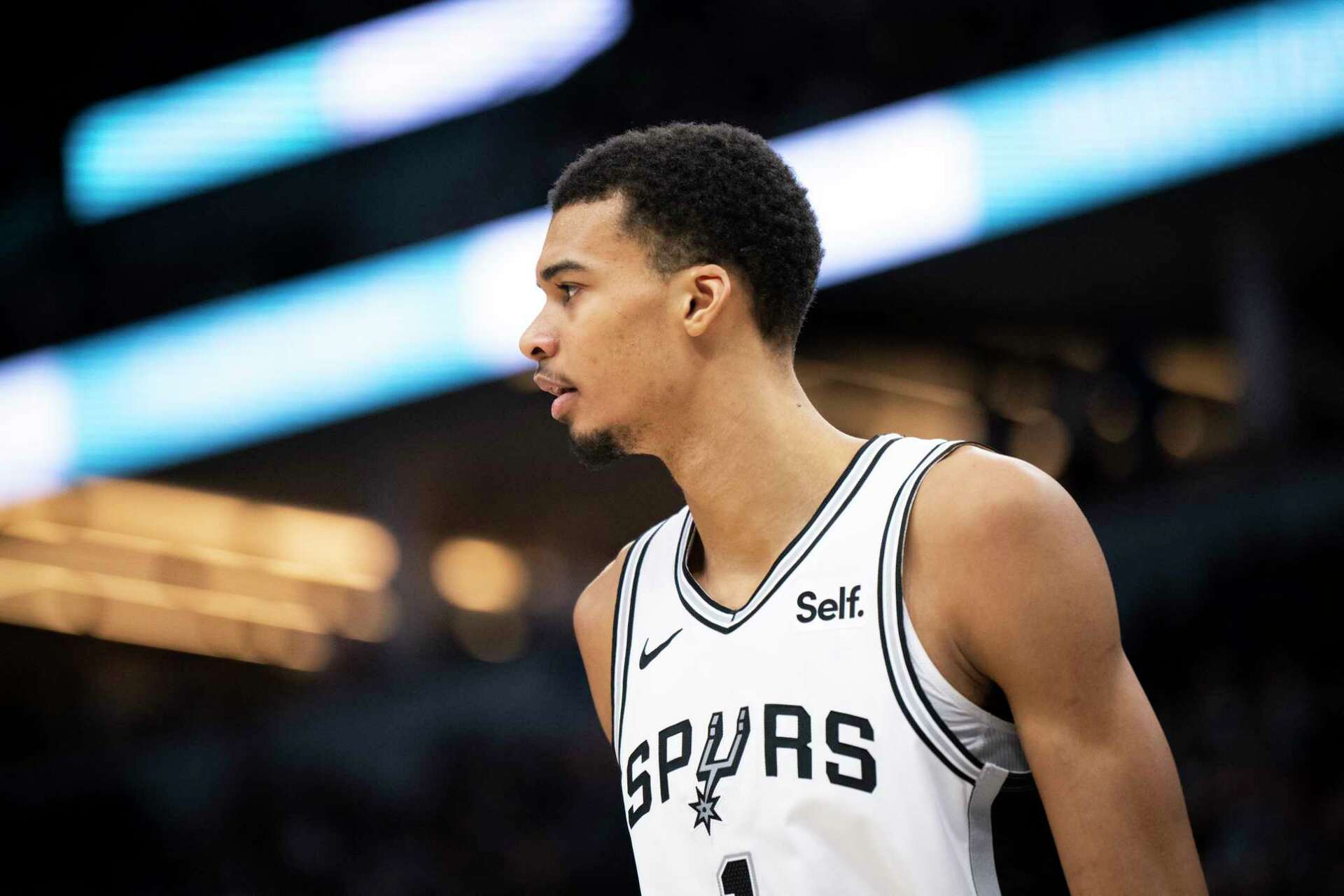 Spurs to unveil jersey patch sponsorship