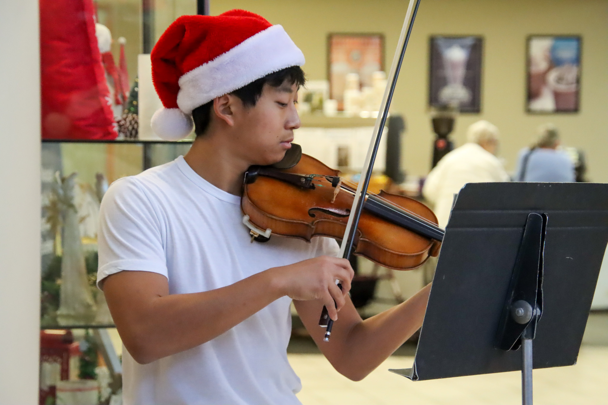 Music Care Program brings Dow High musicians to MyMichigan