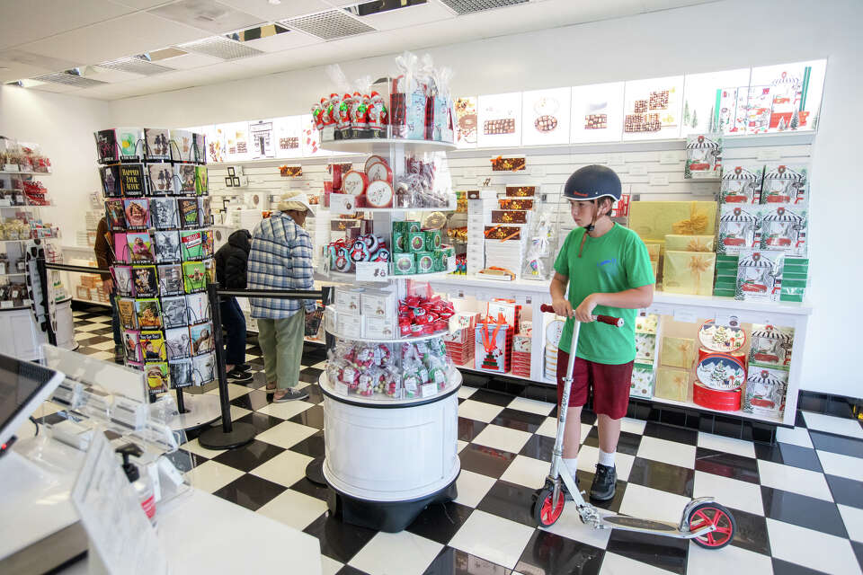 The supreme confidence of Bay Area institution See's Candies