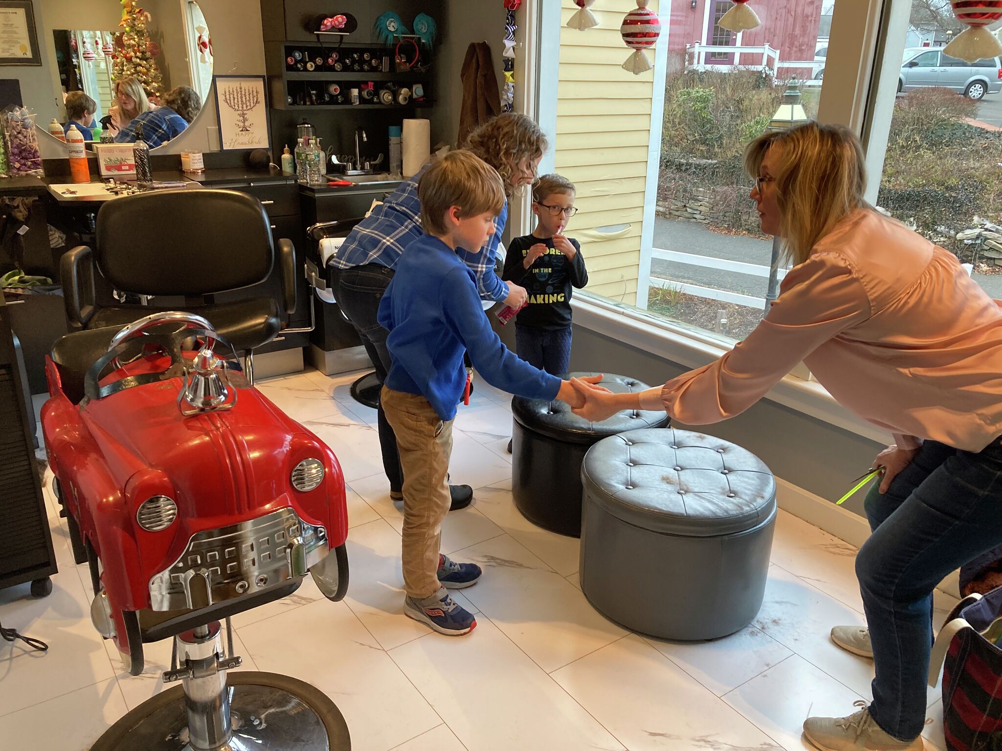 Avon hairdresser specializes in working with kids on autism spectrum