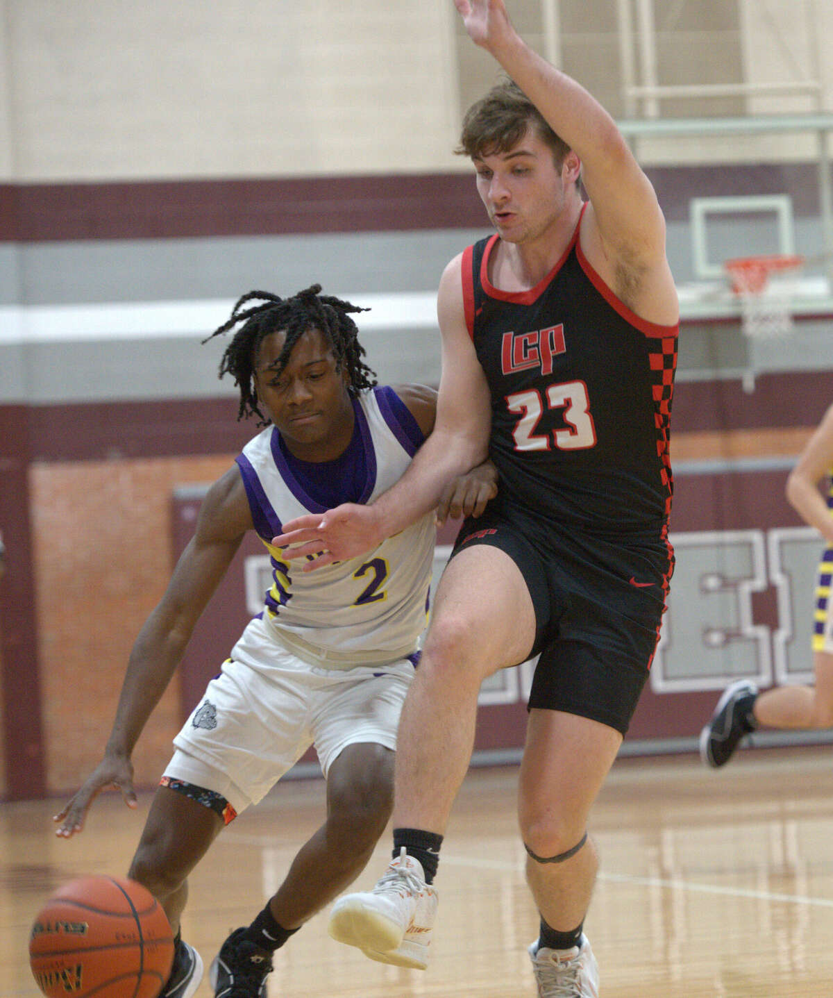 HS BOYS BASKETBALL: MHS squanders Oilman’s game against Lubbock-Cooper