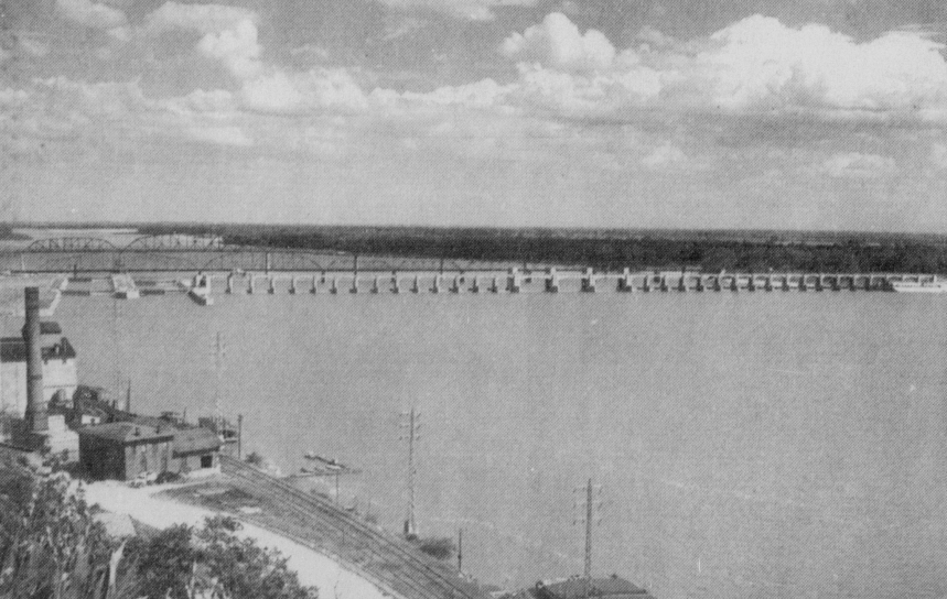 The impact of Lock and Dam No. 26 on Mississippi River traffic