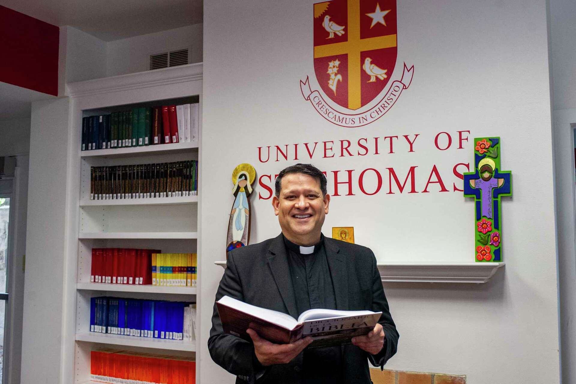 University of St. Thomas leaders keep office despite Cecilia Abbott