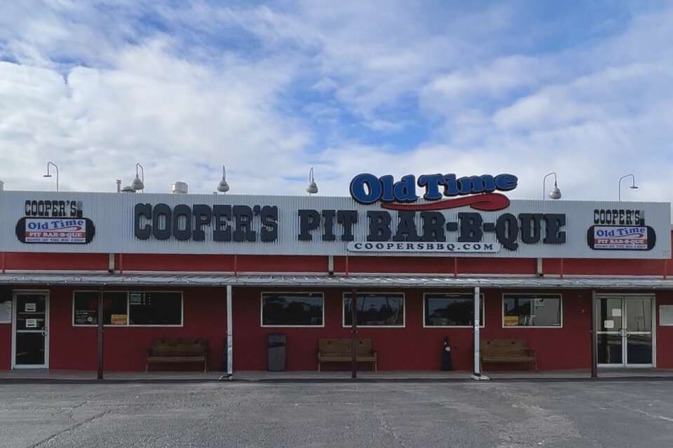 Cooper's Old Time adds Hill Country barbecue to New Braunfels