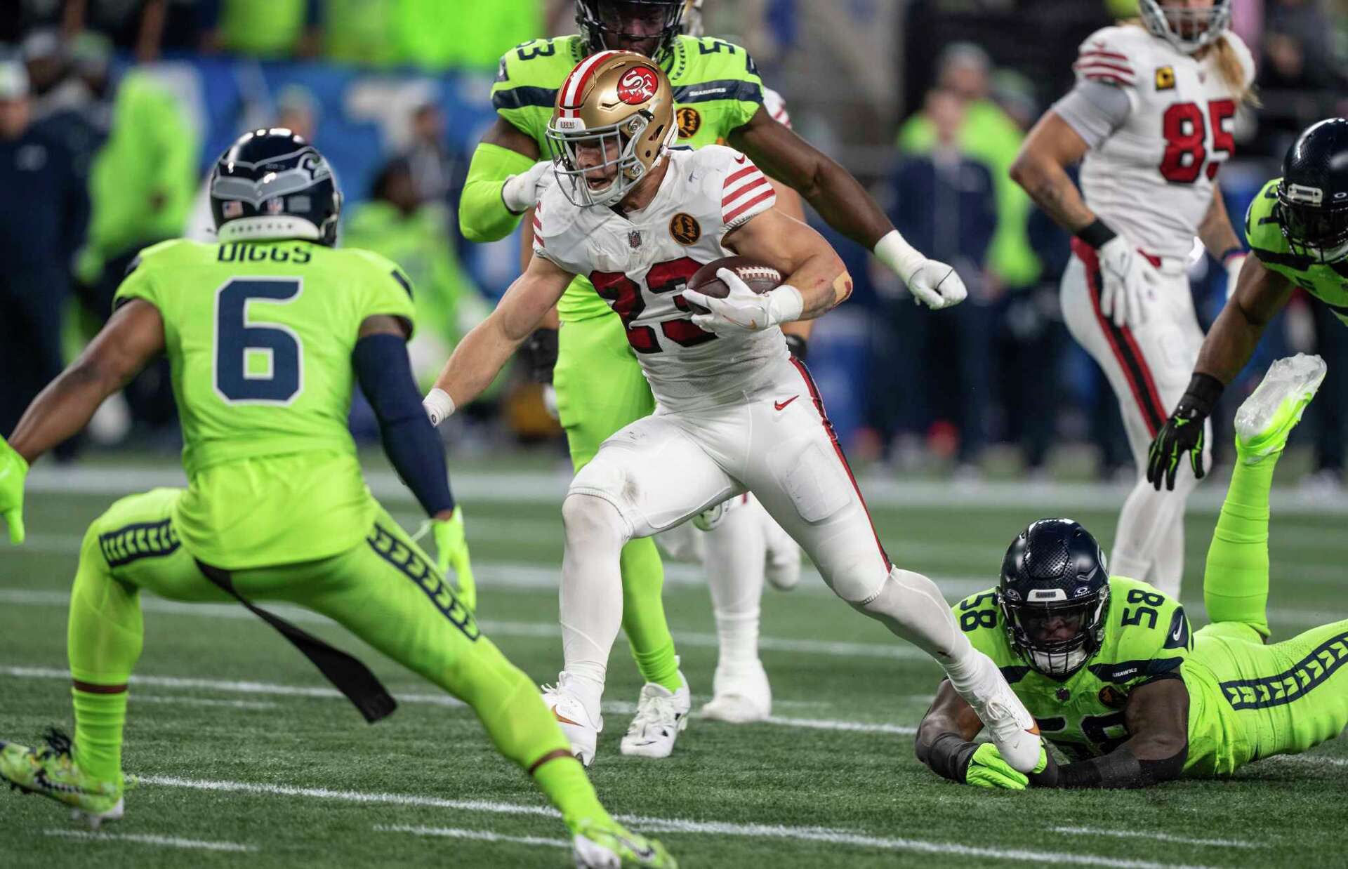 49ers-Seahawks roundtable: Will scoring rampage continue, predictions