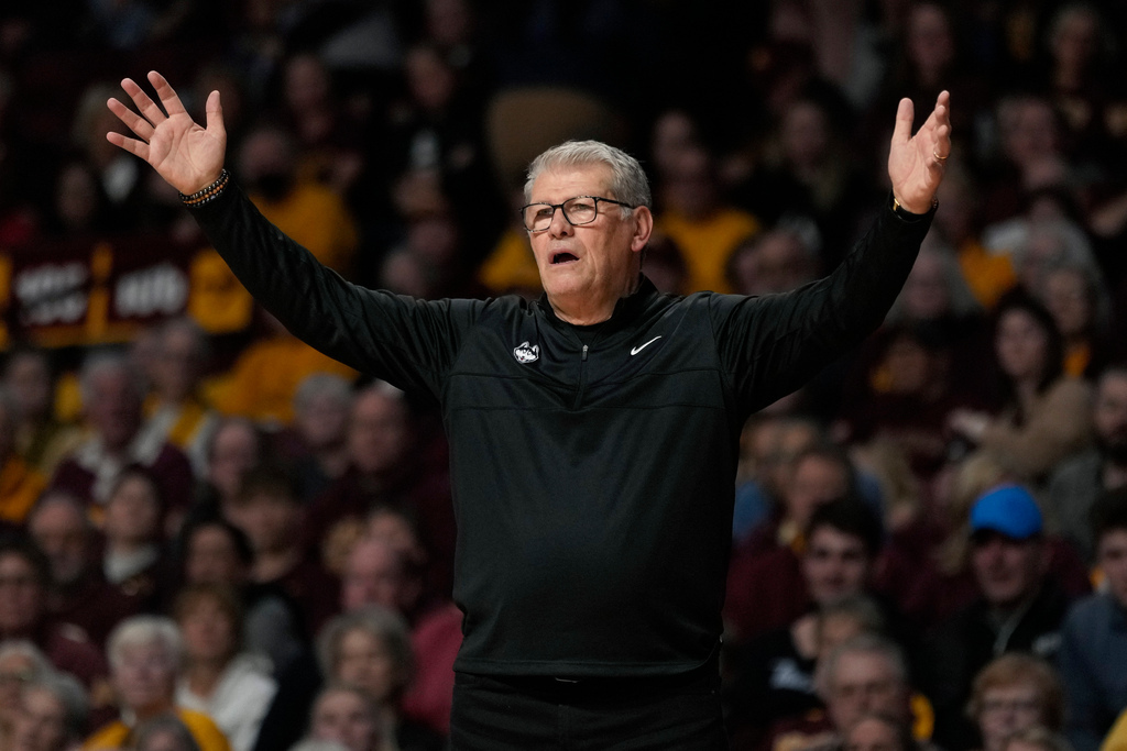 Where ESPN bracketologist Charlie Creme seeds UConn women's basketball