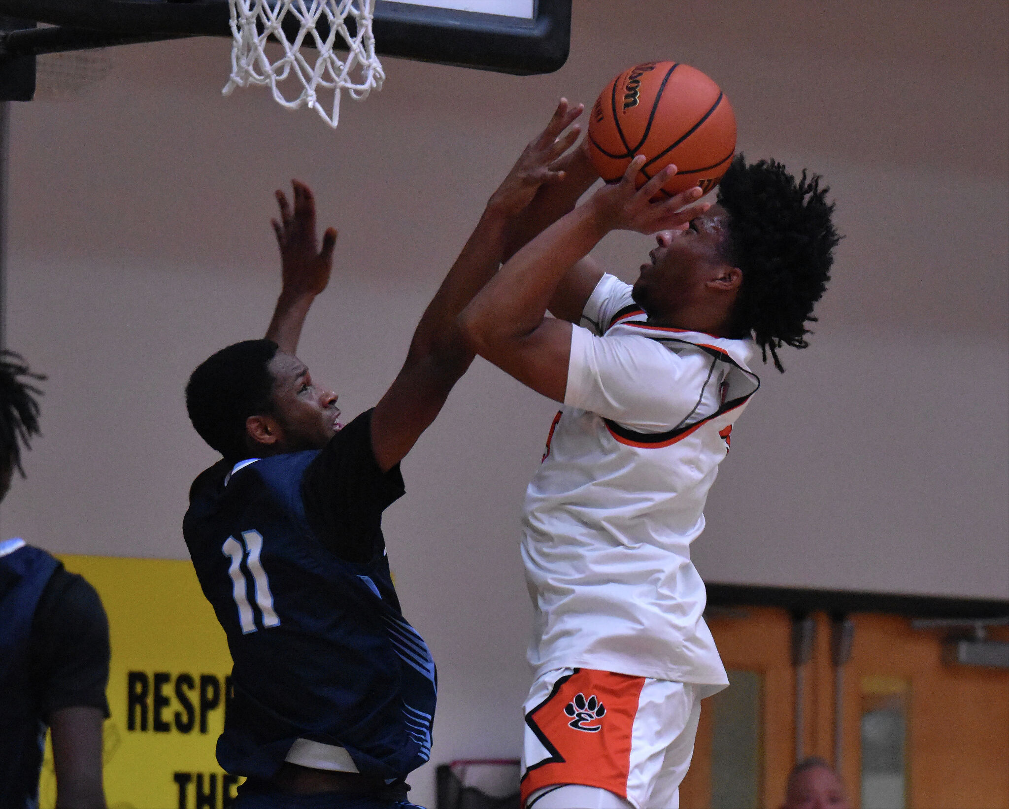 Edwardsville bounces back with win over Belleville East