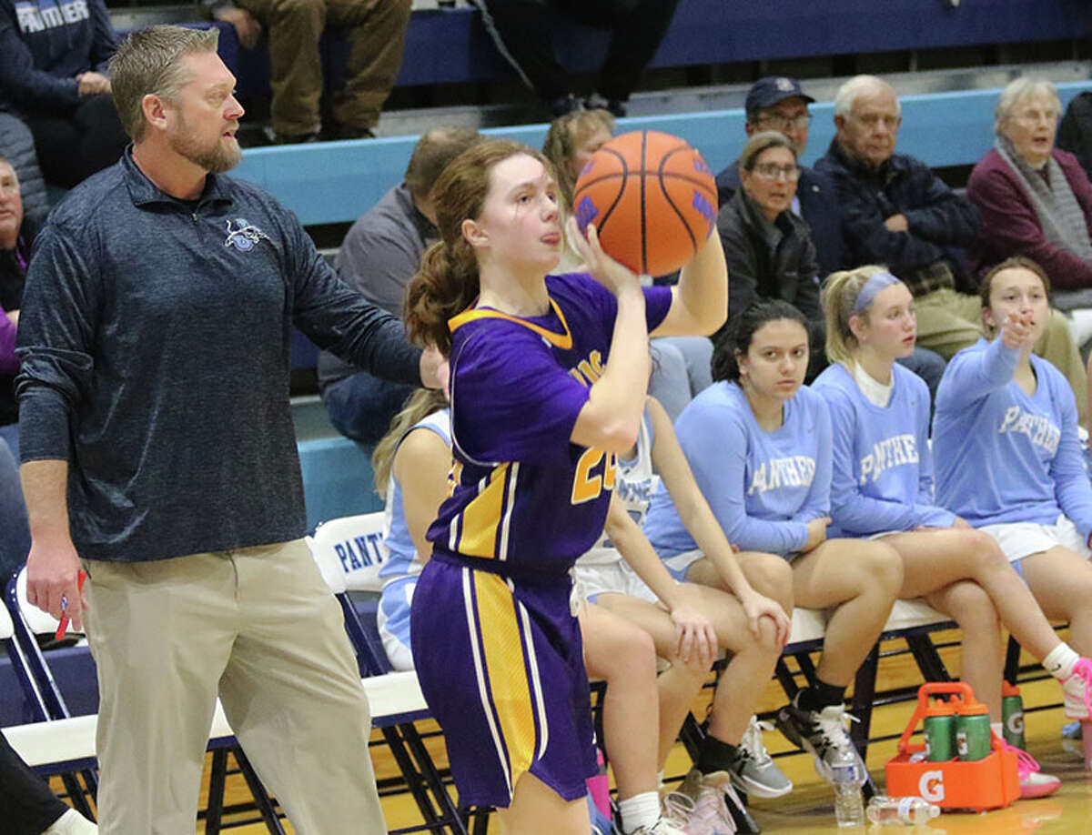 FRIDAY GIRLS BASKETBALL: Twente leads CM in rout at Triad