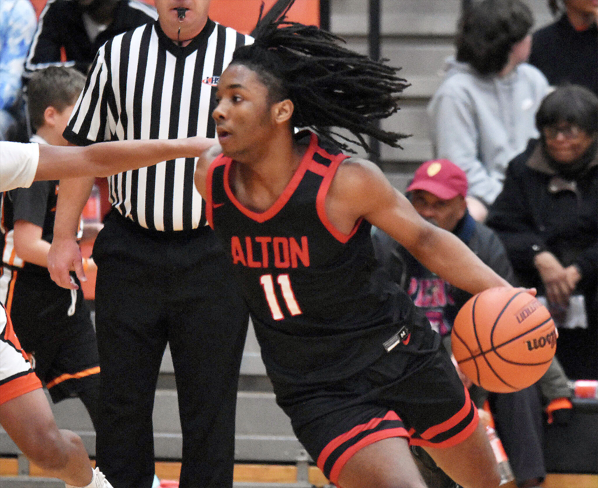 Alton grabs a double-overtime SWC road win over O'Fallon