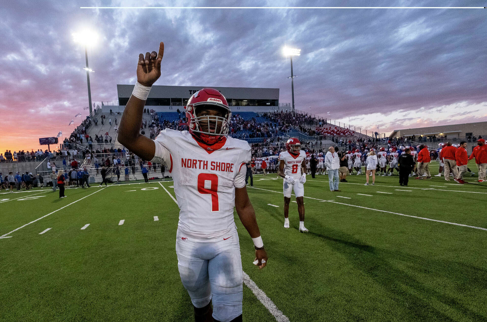 North Shore Mustangs advance to state championship game