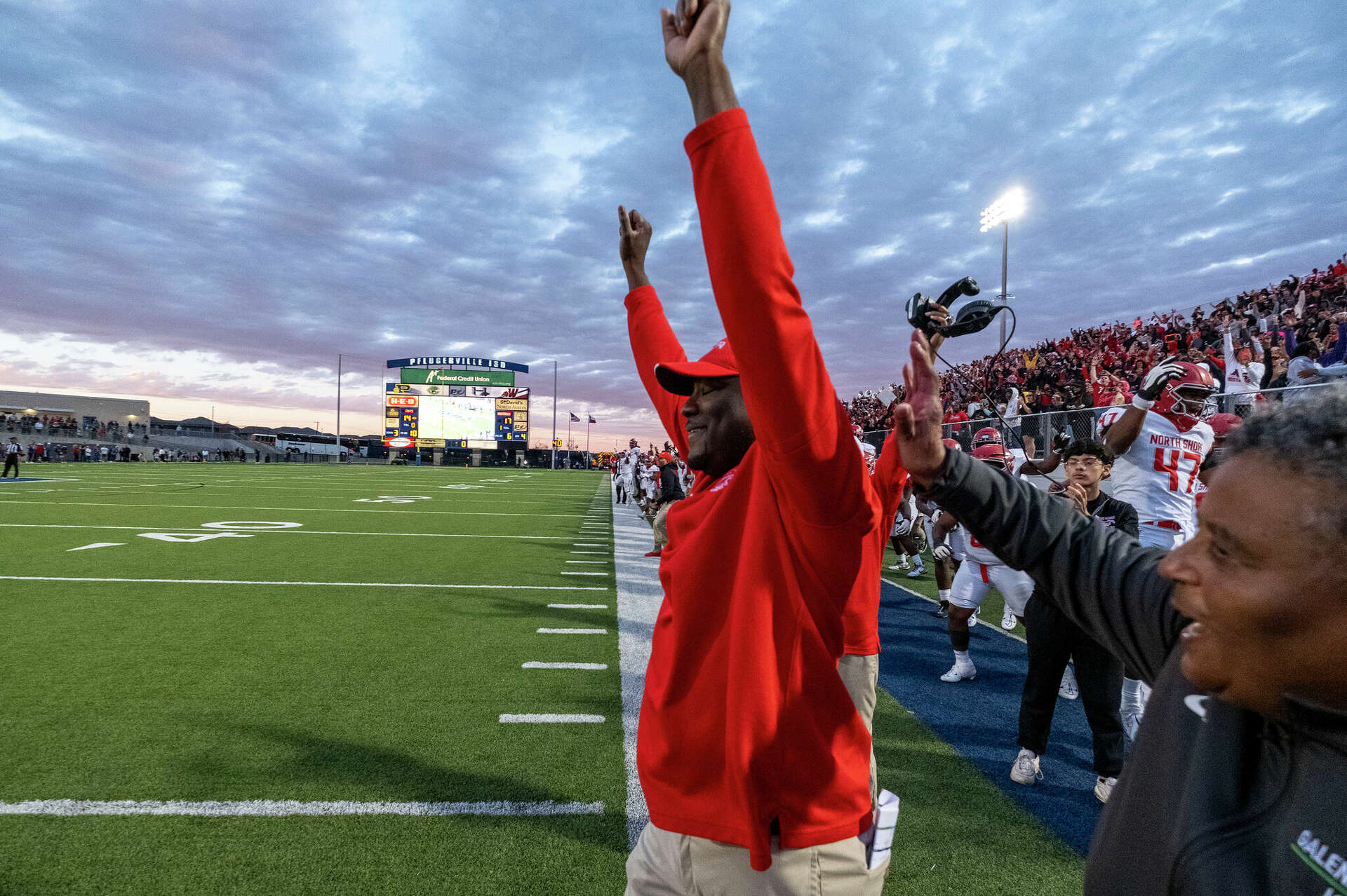 North Shore Mustangs advance to state championship game