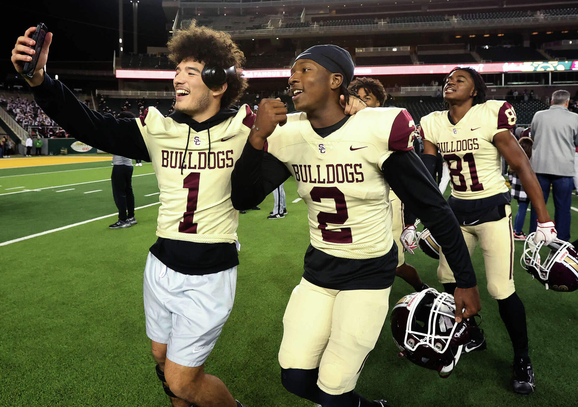 UIL 6A state title games make ultimate Houston-Dallas fight card