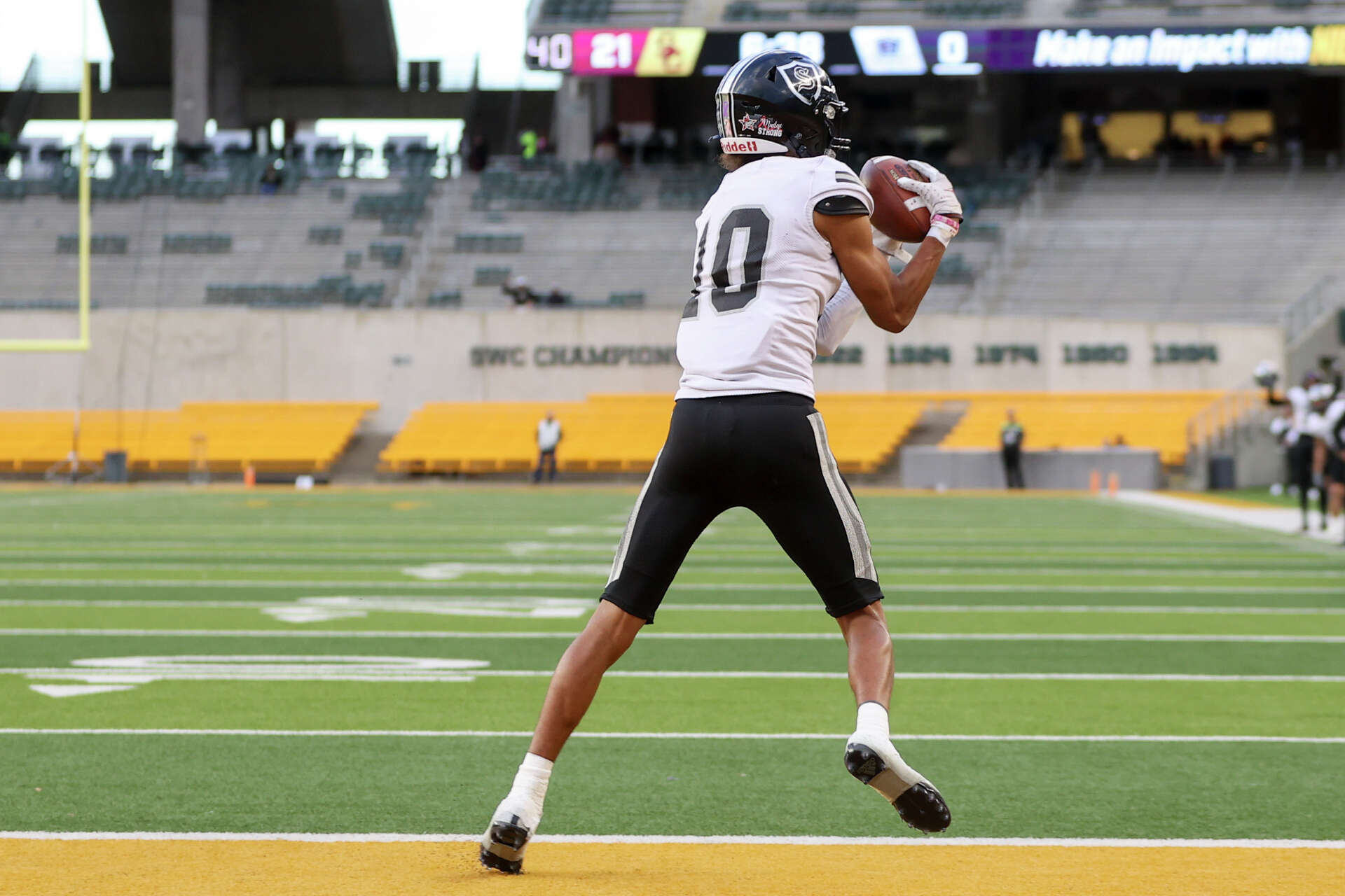 Steele football falls to Summer Creek in state semifinals