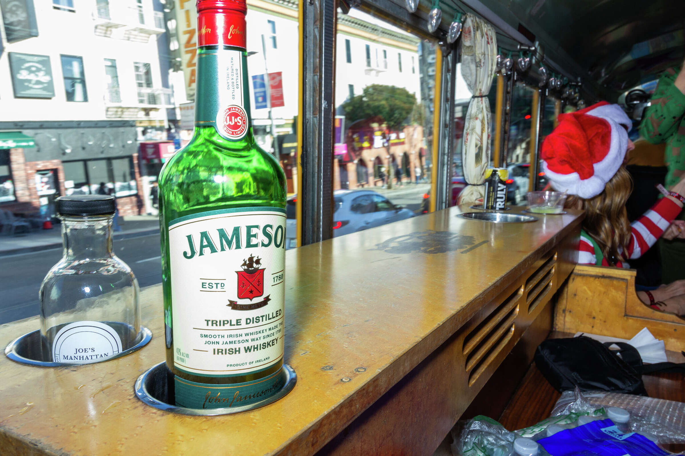 I hopped on an SF SantaCon party bus, and it wasn’t what I expected