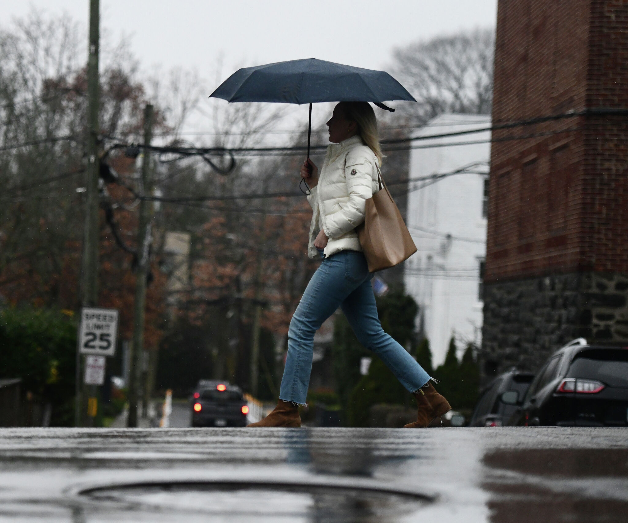 Heavy rain covers CT, possible floods Sunday night, NWS says