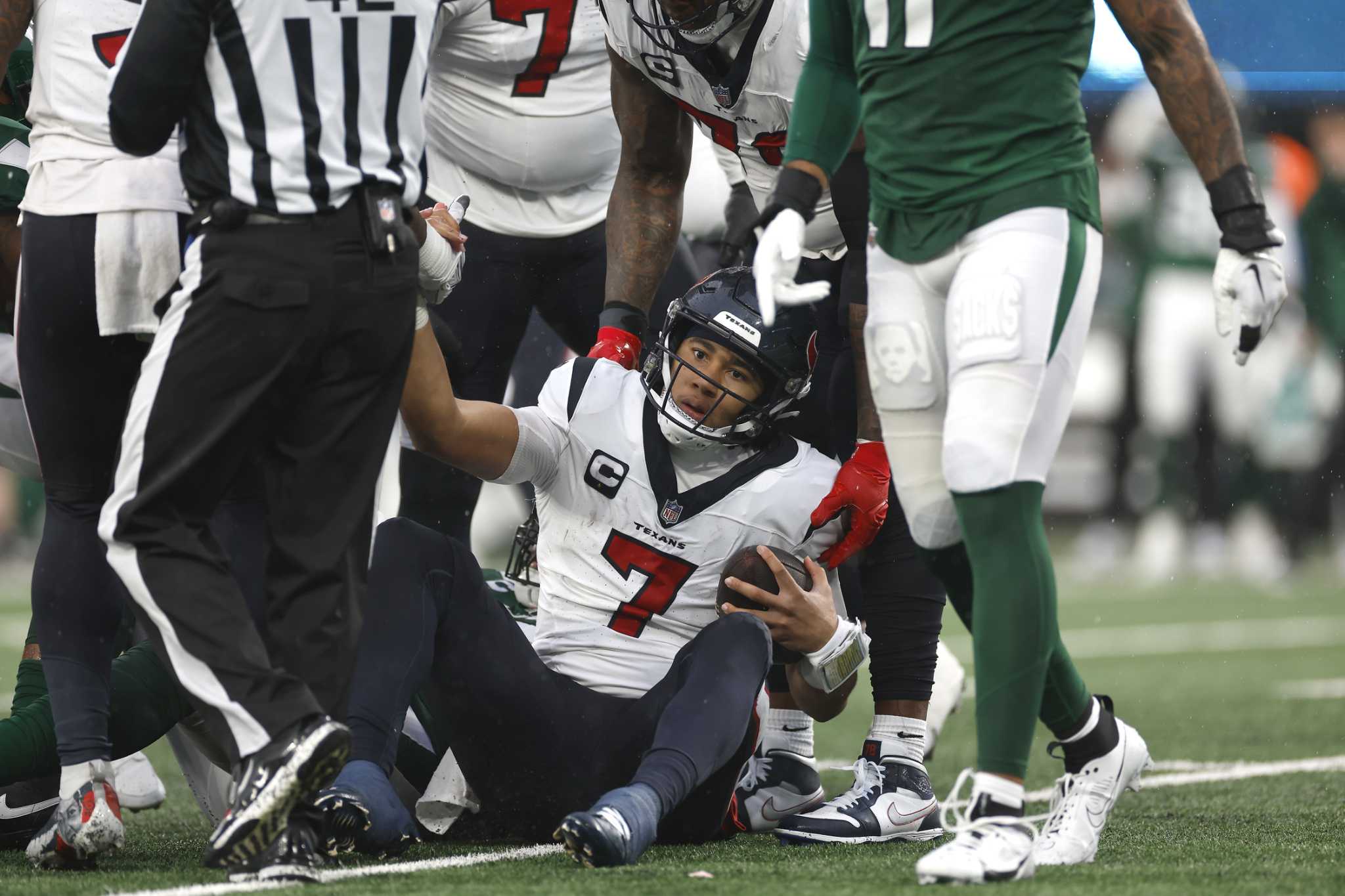 Houston Texans players upset with turf at Jets, Giants MetLife Stadium