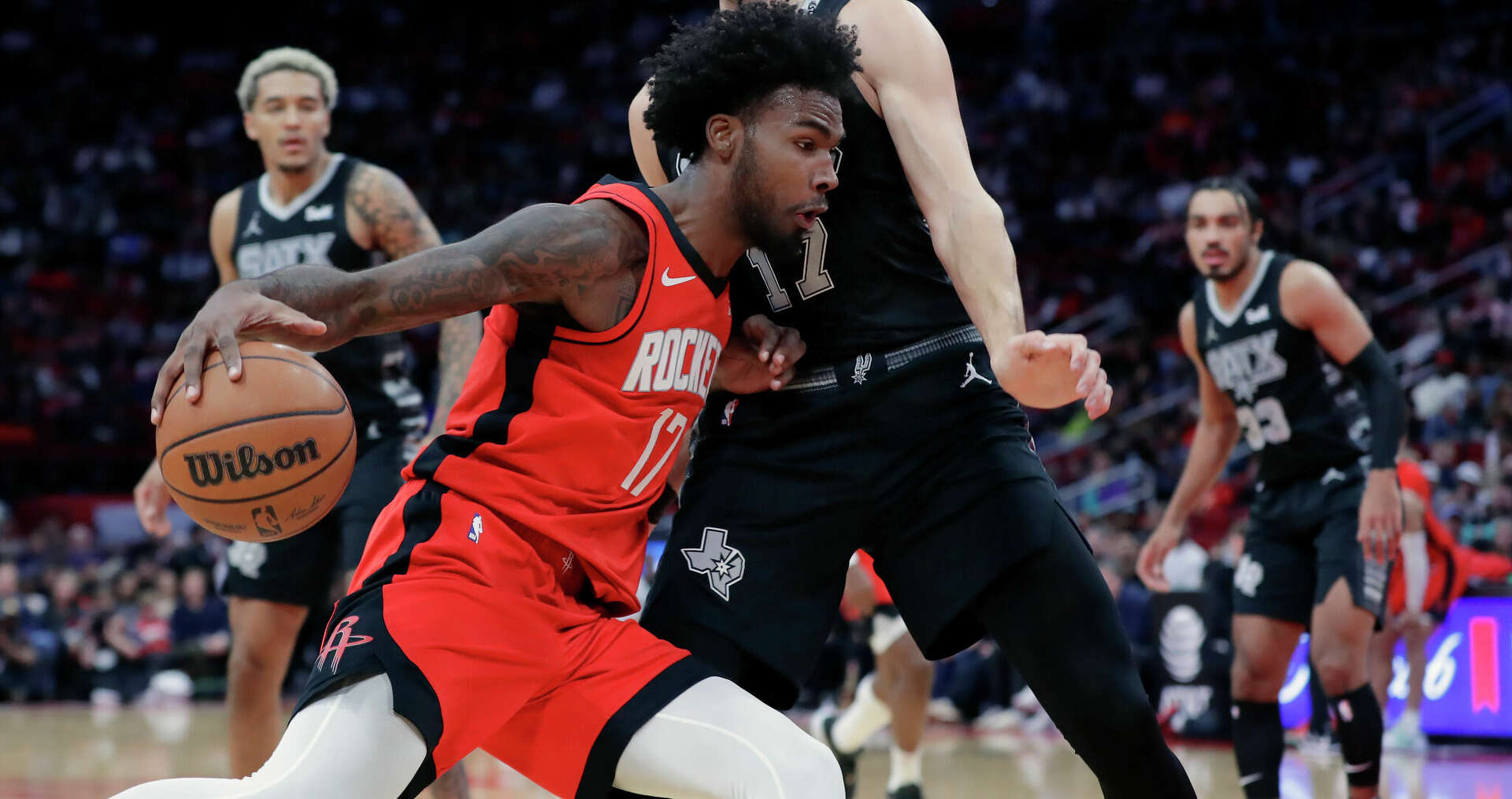 Houston Rockets: Tari Eason overcomes injury, illness in win